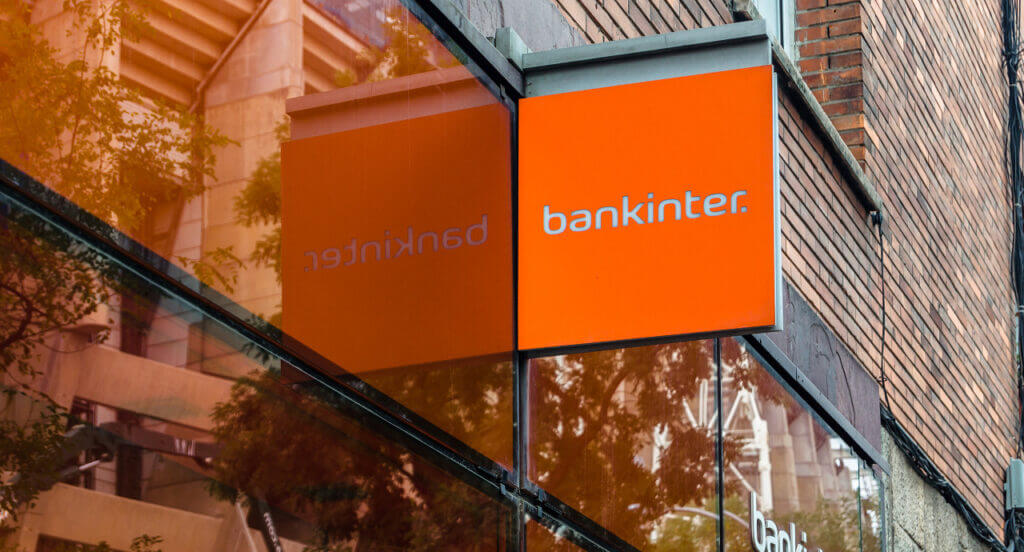 Bankinter integrará la versión empresarial de ChatGPT | Computing